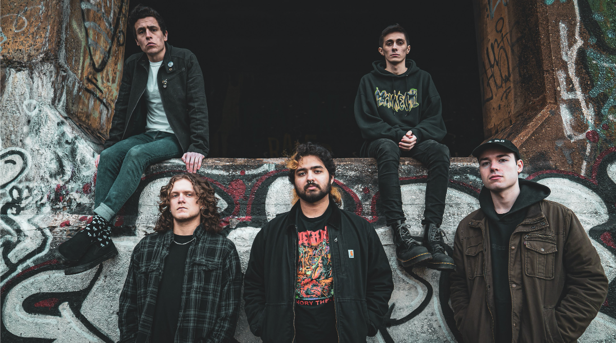 Hazing Over Signs With 1126 Records - BPM